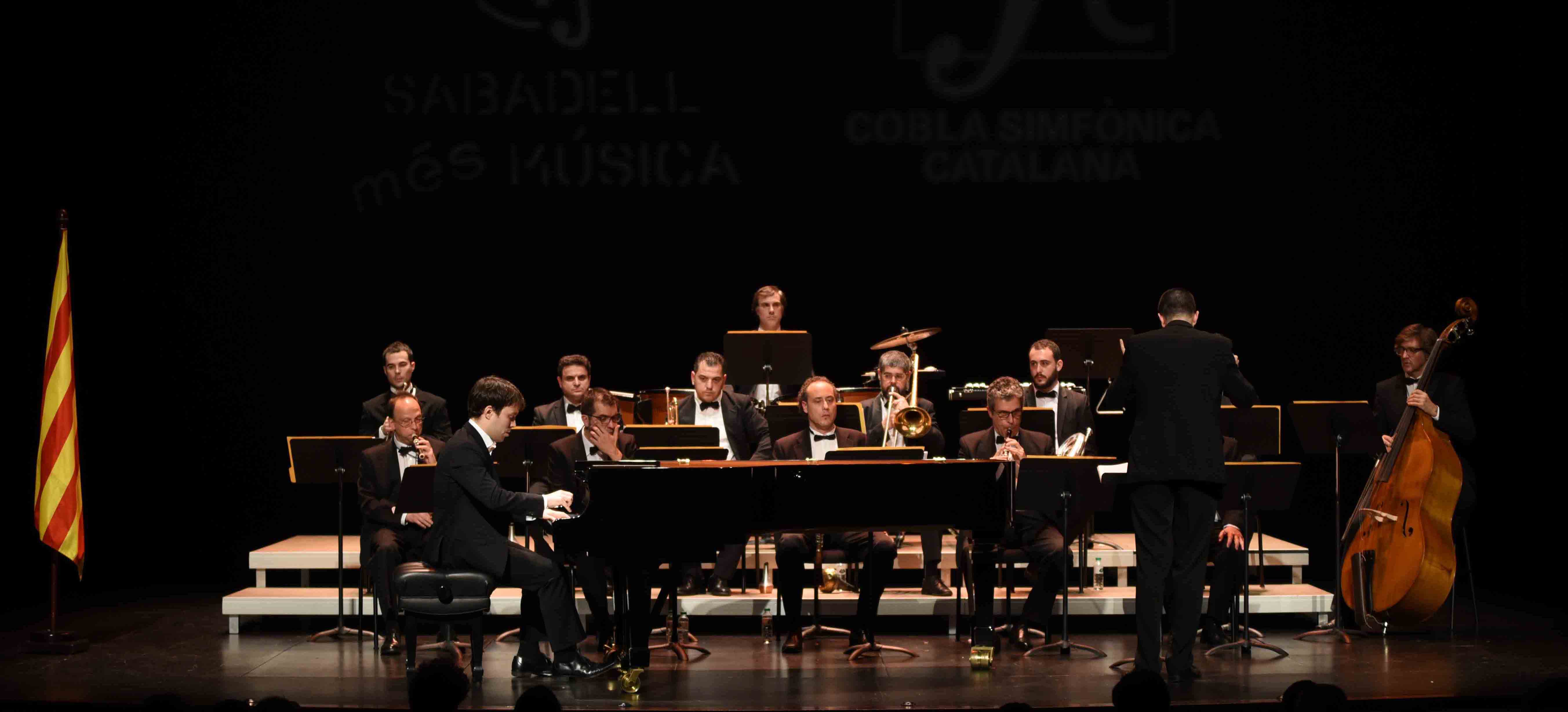 Gerard Pastor és presentat a Sabadell com a nou director de la Cobla ...