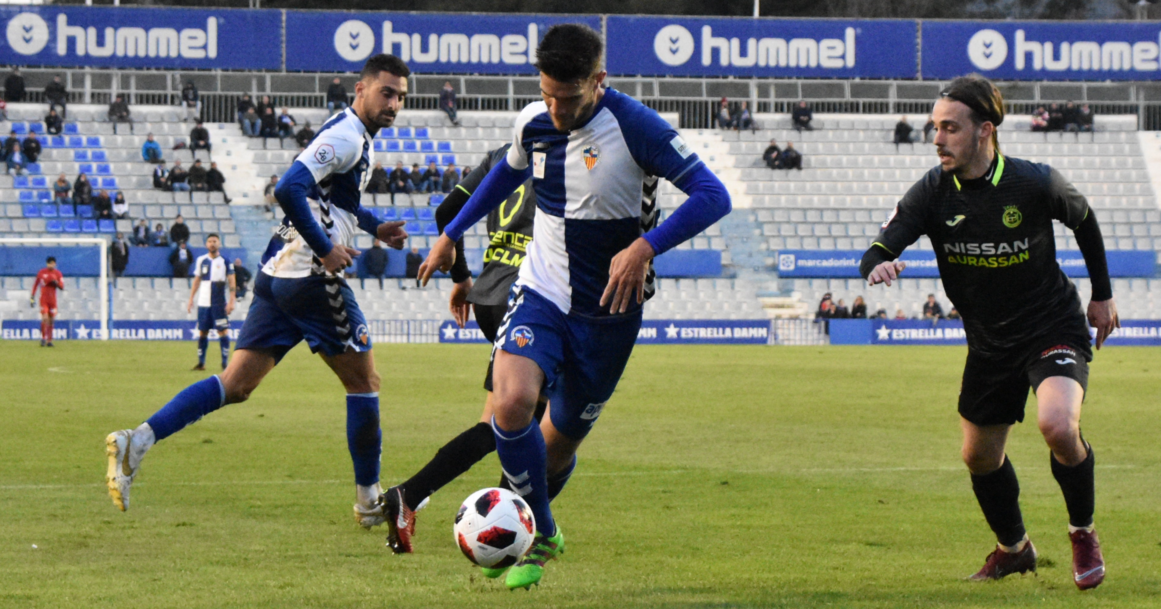 Adri Cuevas: "Hem de ser atrevits i tenir personalitat amb la pilota ...