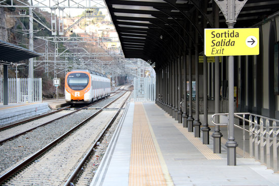 Els trens de la línia R4 de Rodalies recuperaran demà el trajecte ...