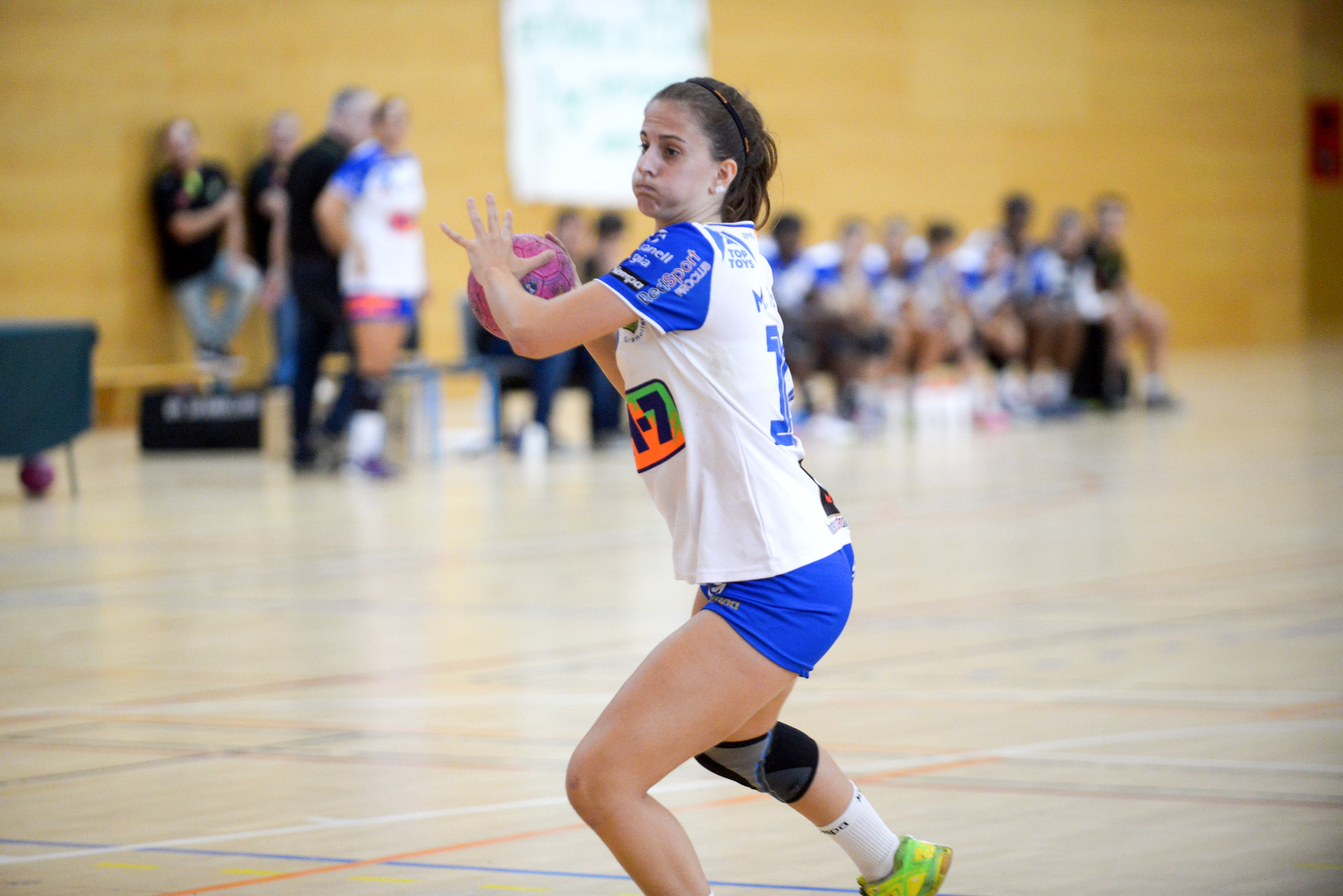 El Granollers femení de la sabadellenca Mireia Torras debuta amb bon ...