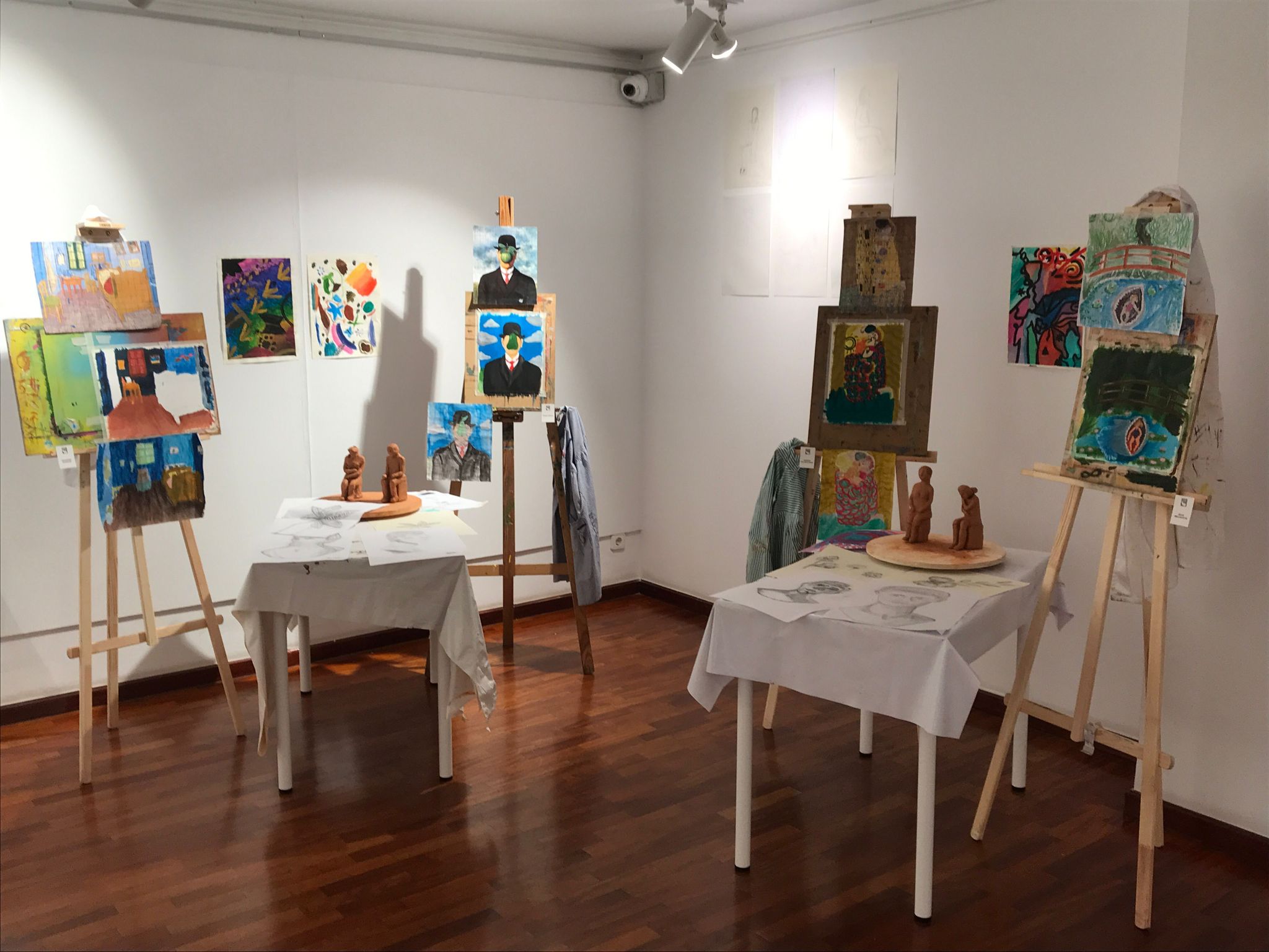 El Cub Blanc: Així són els tallers d'investigació artística de Belles ...