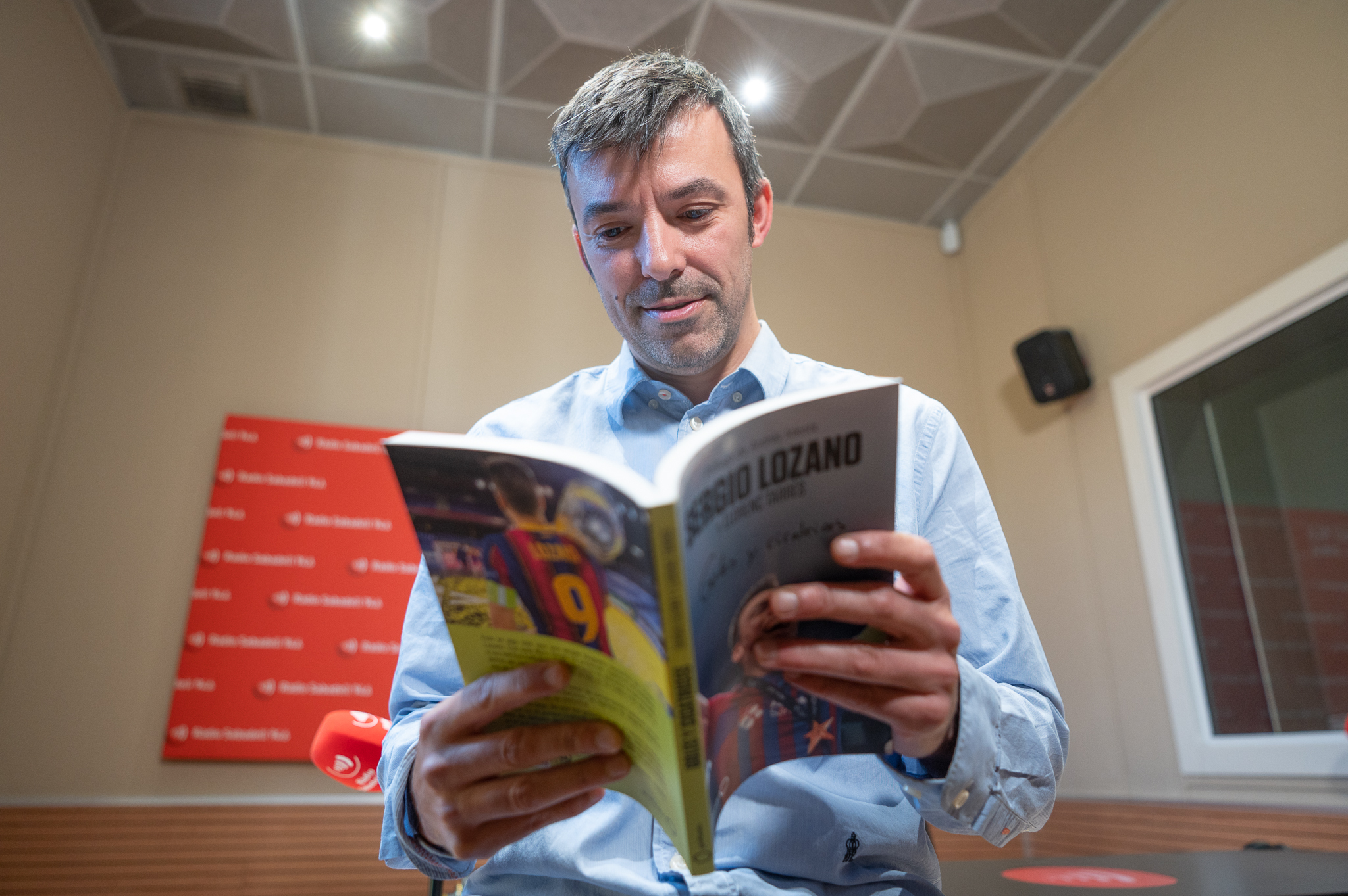 'Goles y cicatrices', la història de superació de Sergio Lozano ...